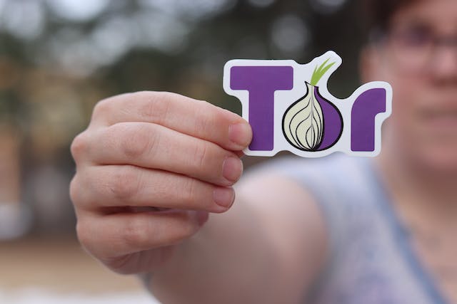 Tor Hidden Services: Reaching The First Entry Point – Tom's IT Cafe